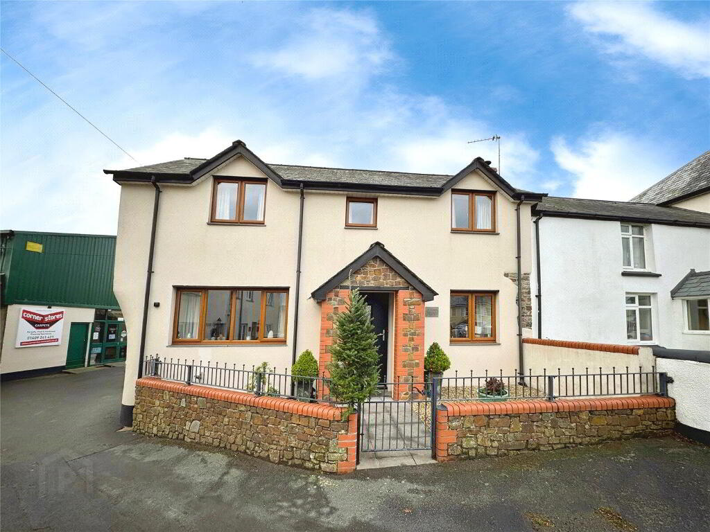Holsworthy, EX22 7TB