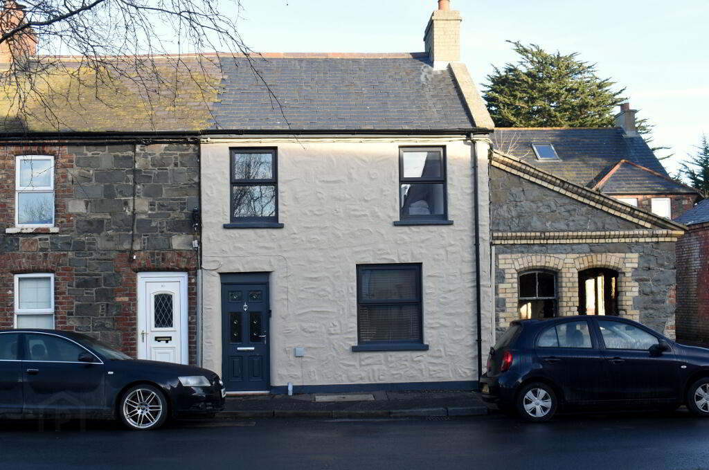 102 Shore Street, Killyleagh