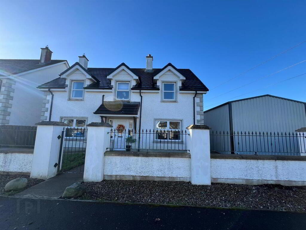 2 Sandville Green Donagheady, Strabane
