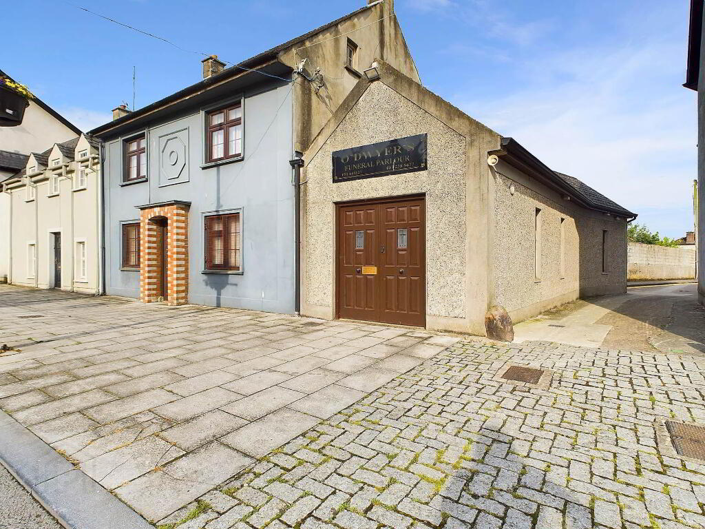 Kickham Street, Carrick-On-Suir